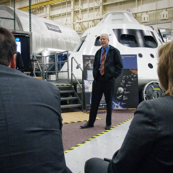 Transformational leadership: Redefining what it means to lead at NASA 2 ...